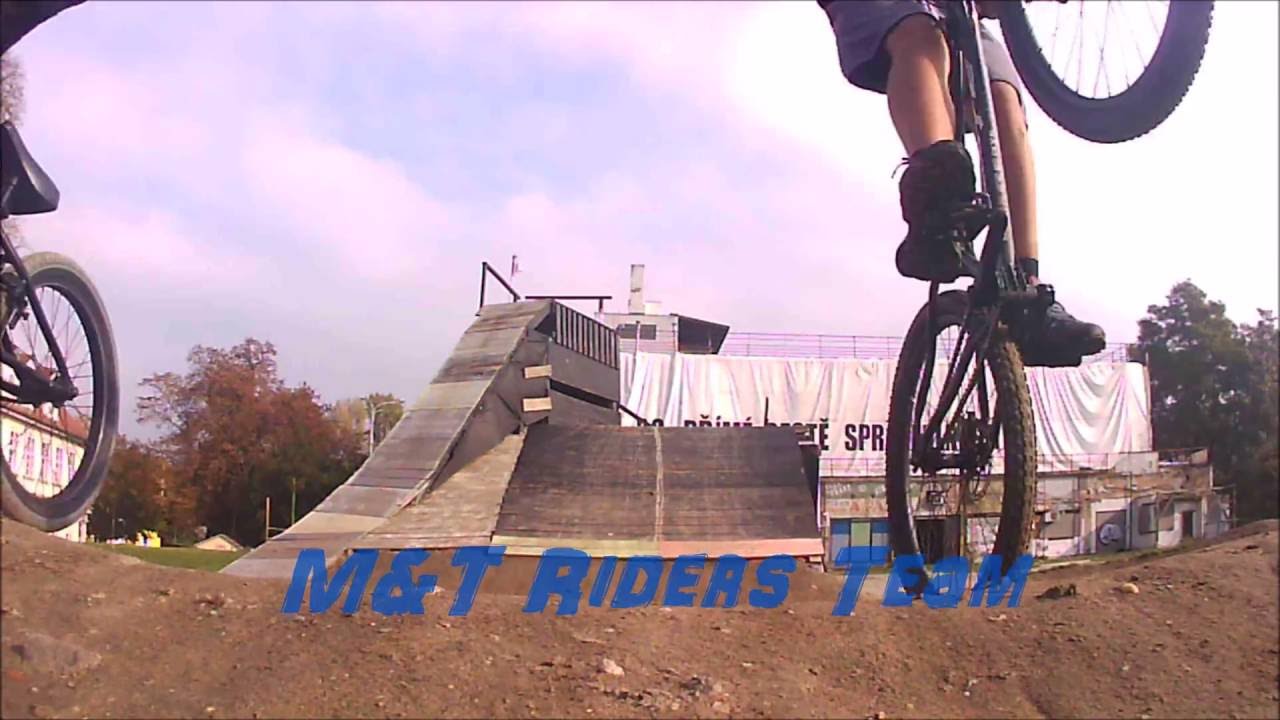 [M&T]Mtb VS Bmx (BikeTrail Štvanice) #5 - YouTube