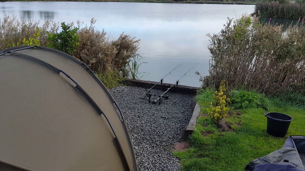 Monument 2 carp fishery peg 14 - YouTube