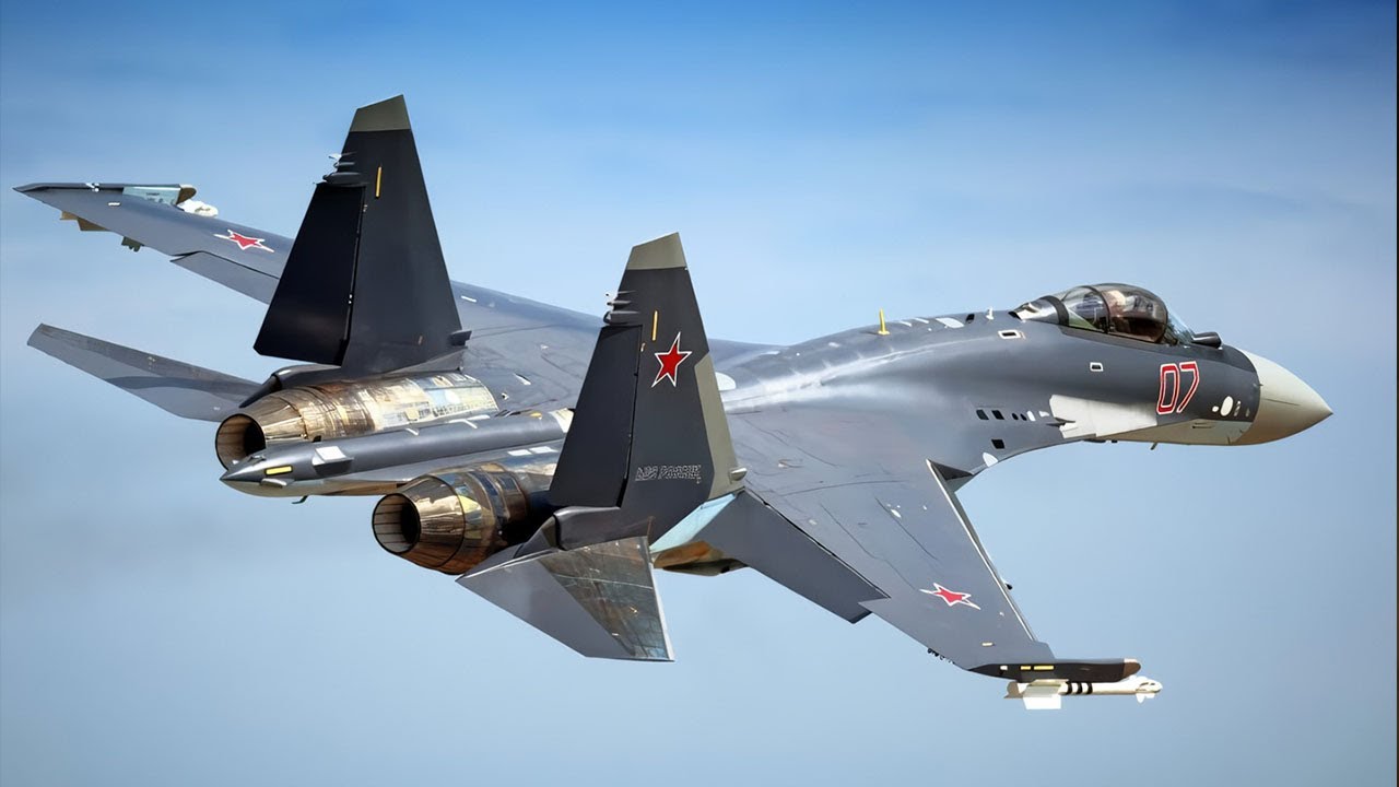In the Next Seven Days, The First Batch of Su-35 Arrive in Iran - YouTube