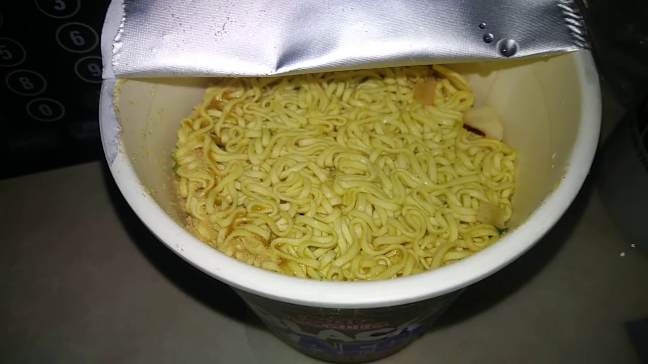 Japanese Black Seafood Ramen Noodles with Squid Ink Review & Taste ...
