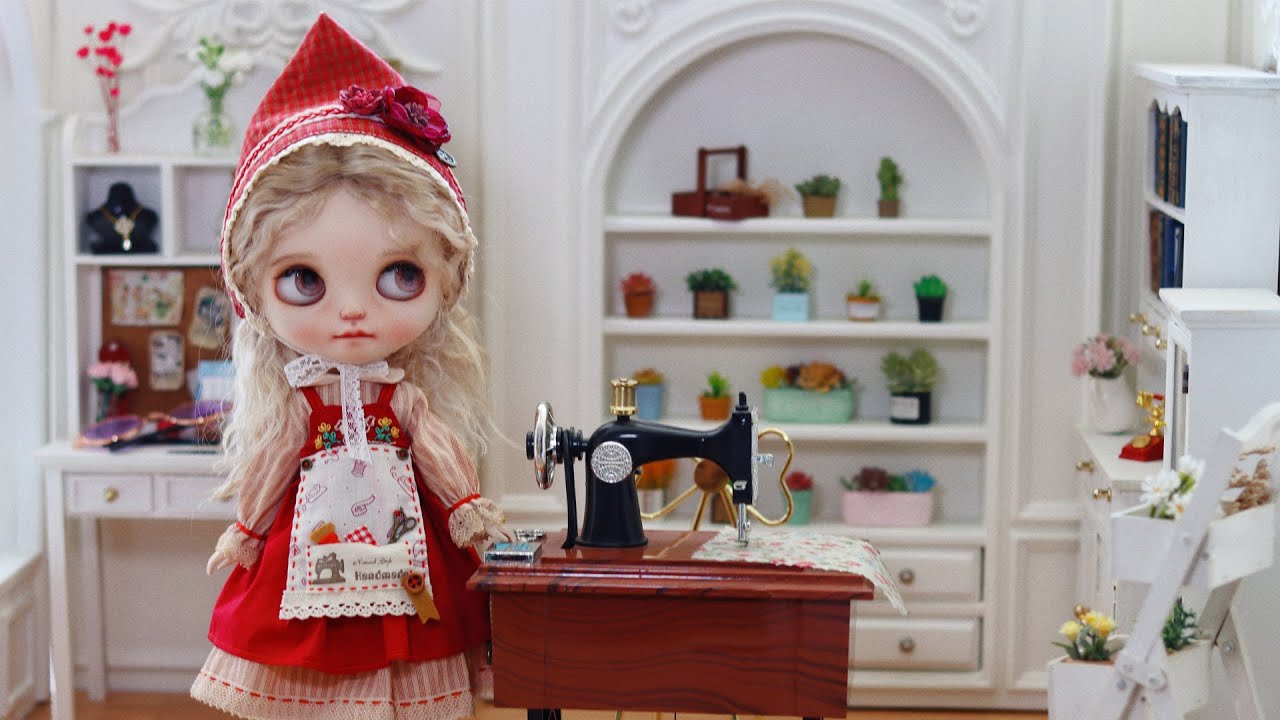 Little Tailor Doll Clothes Tutorial 3: Trousers, Hats, Socks - YouTube
