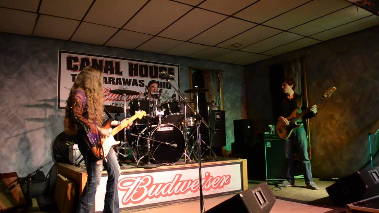 "The Rev Zack Reynolds" at Canal House in Tuscarawas, Ohio February ...