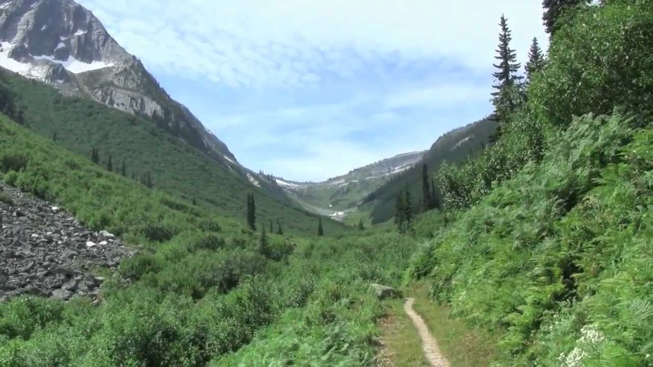 Balu Pass Hike - YouTube