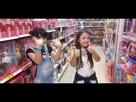 TIPOS DE AMIGAS - COM ISA LOPES Por Modelo Juliana