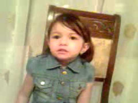 3 yaşli vətənpərvər uşağ