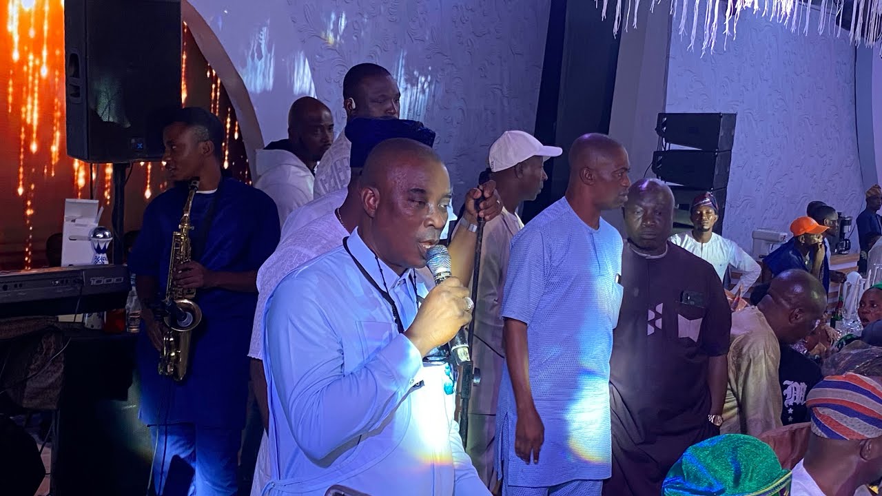 K1 DE ULTIMATE AT DR. TEE GLAM WEDDING WITH HONORABLE SEYE OLADEJO OF ...