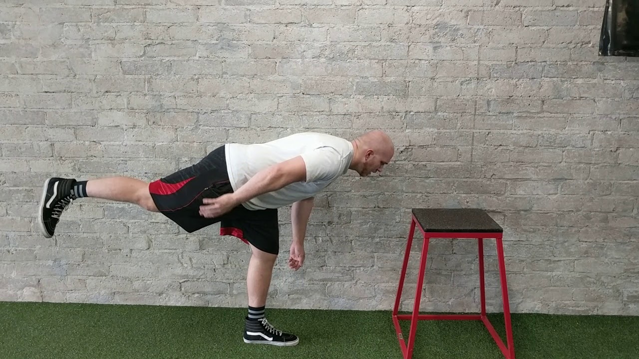 Bodyweight Single Leg RDL - YouTube