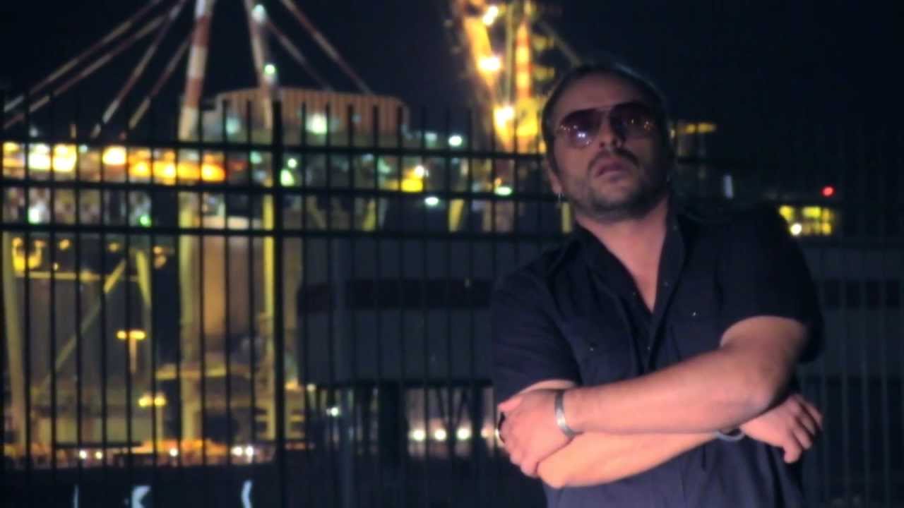 SCIAMANO feat. DJ BRUSCA - MOBBING - YouTube