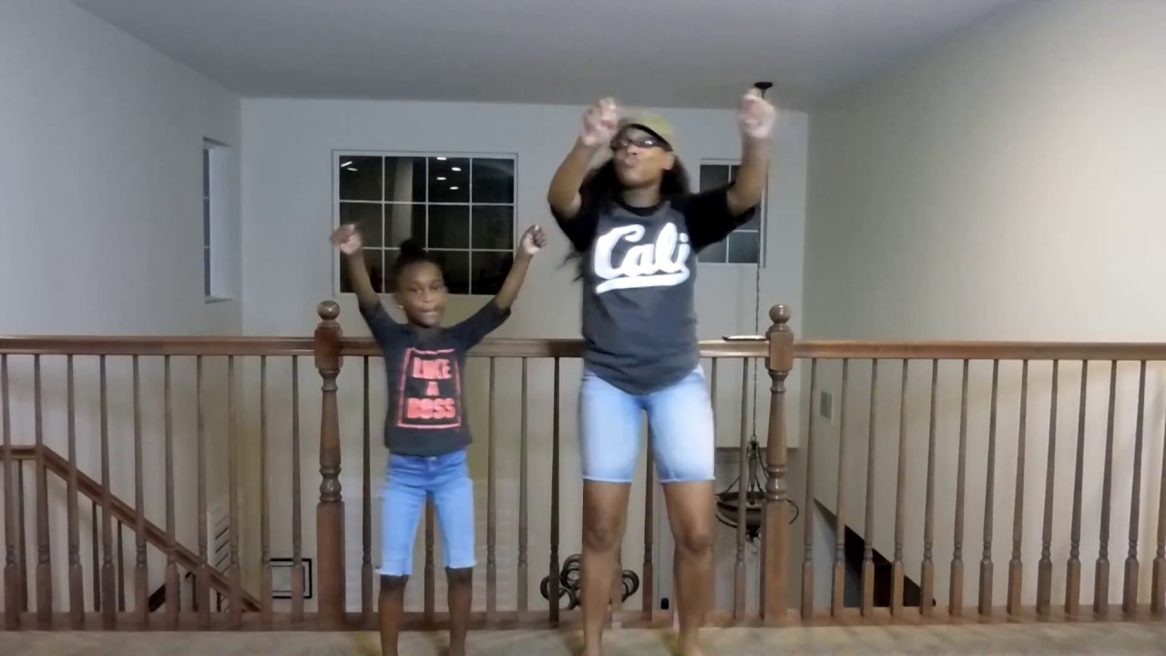 JuJu on that beat⎪Mom & Daughter - YouTube