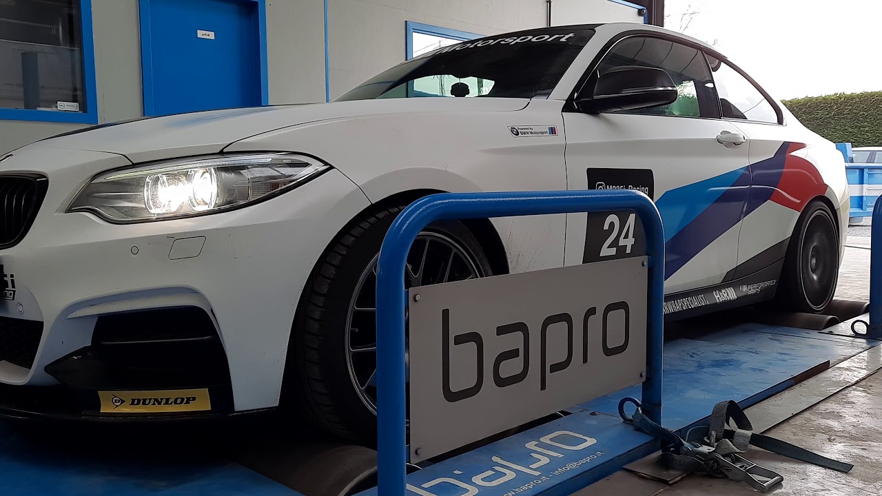 M235i Stage 2 by APEC Belgium - YouTube