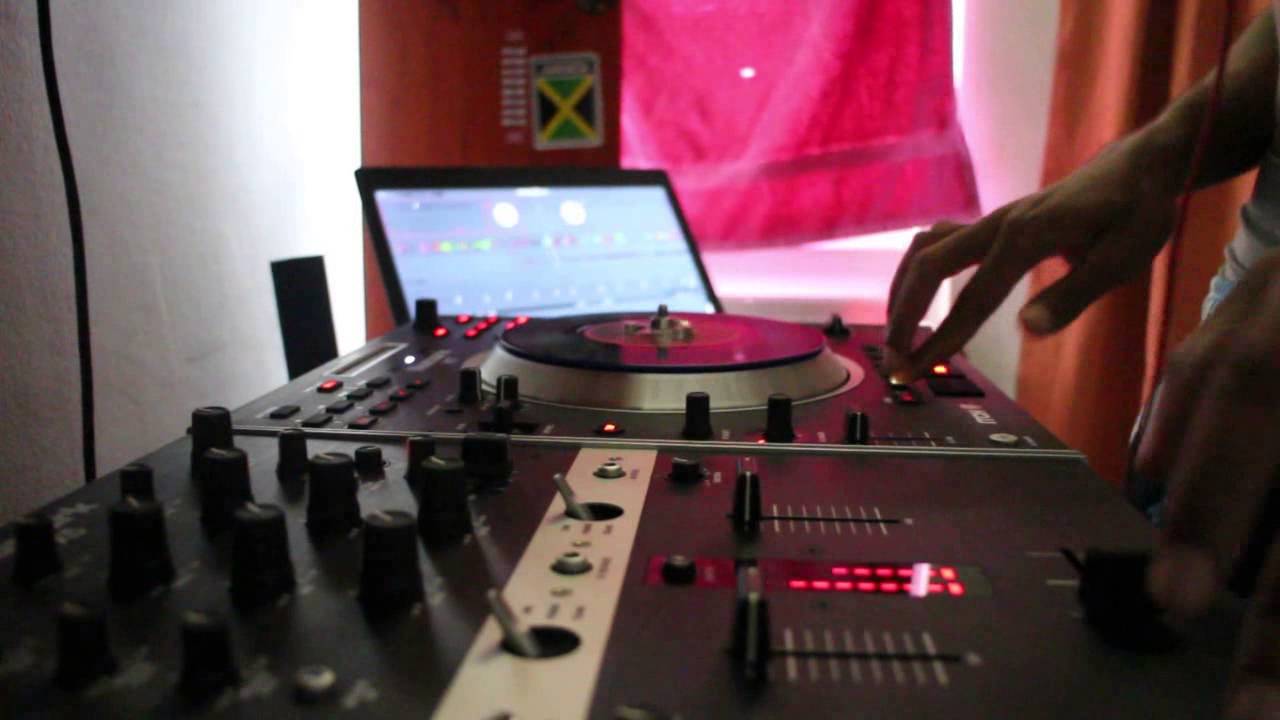 Dj Jo (MsZ) - Performs Dancehall Mix 3 - YouTube