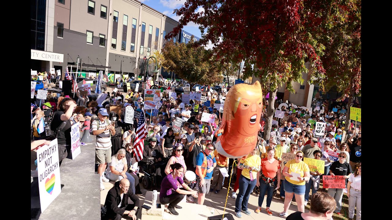 💥Trump shamed in Appleton Wi AS 5,000 flood downtown streets No Kings 2 ...