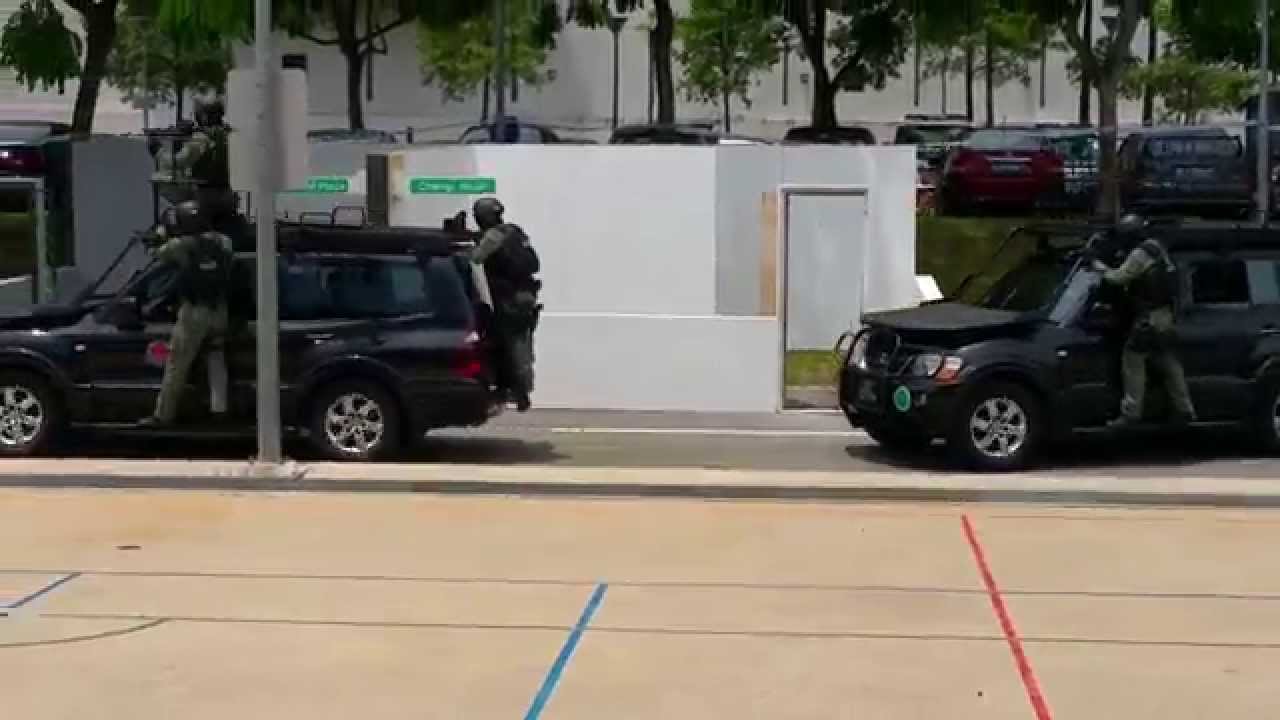 Singapore Police Force Special Tactics And Rescue (STAR) SPF WPS 2015 ...