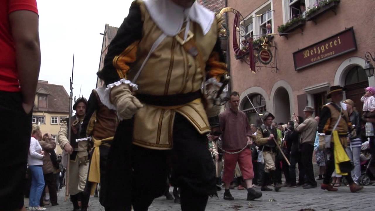 Der Meistertrunk - Rothenburg ob der Tauber - YouTube