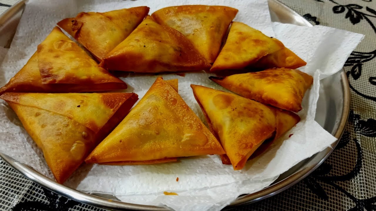 Chicken Tikka Samosa/ Ramadan Recipe - YouTube