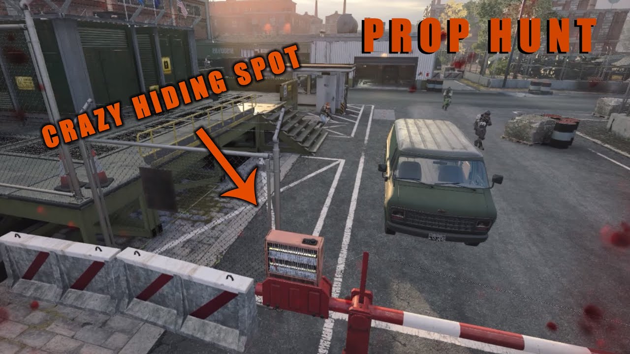 Can I Survive in This Hiding Spot? - Prop Hunt - YouTube