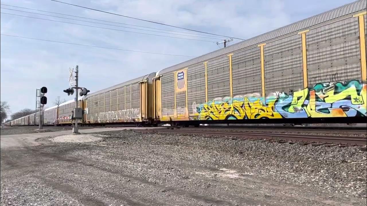 CP 8003 with a K5LA leads Norfolk Southern 16G - YouTube