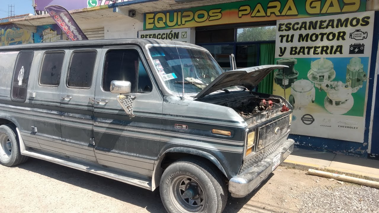 Ford Econoline 5.0 V8 1985 con gas lp - YouTube