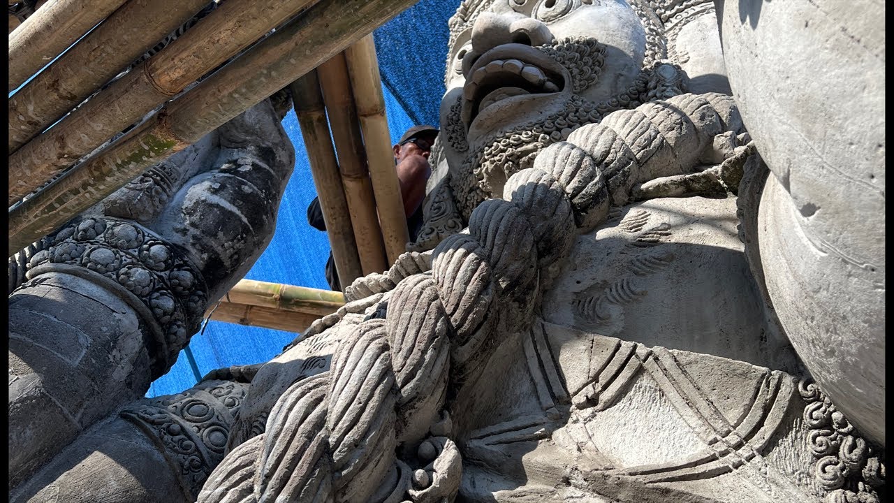 RESTORASI CATUR MUKA 0KM DENPASAR - YouTube