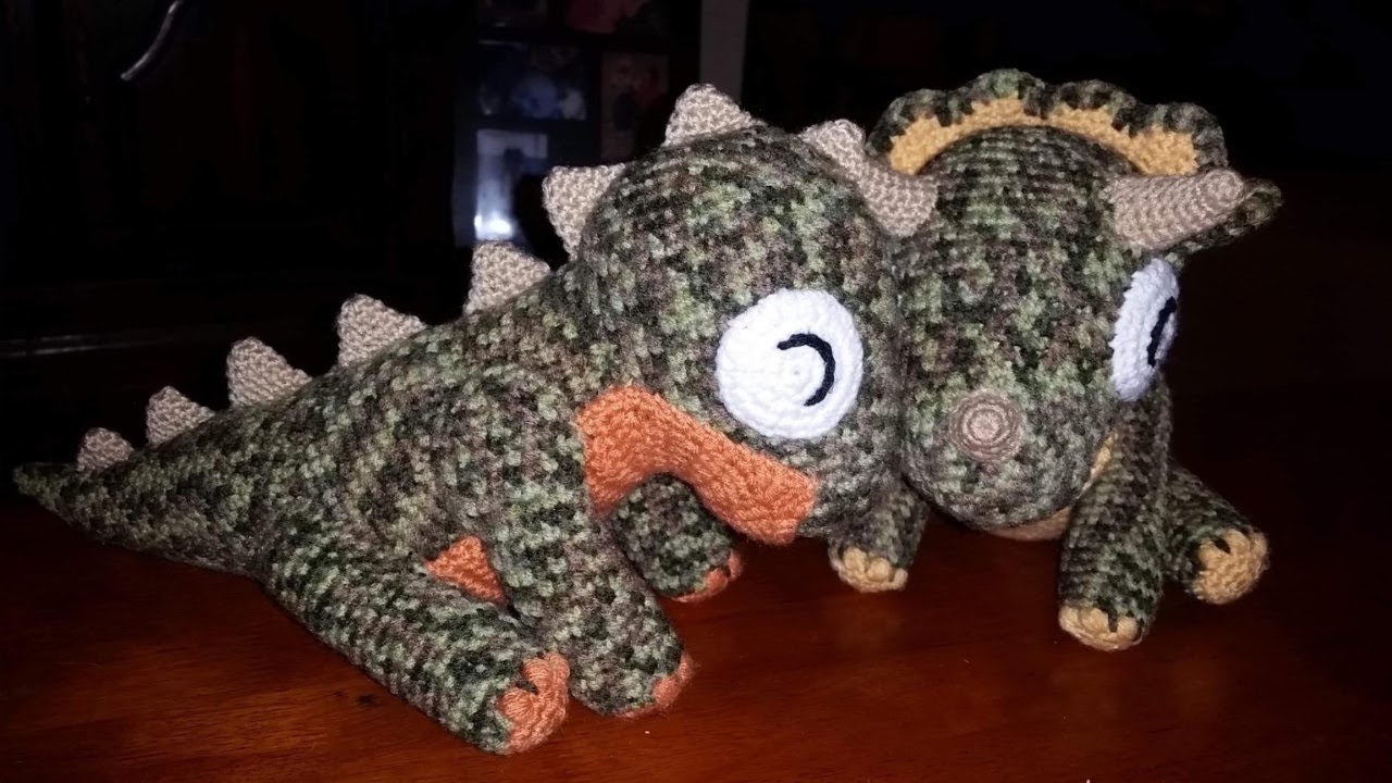 RED HEART Comfort Yarn, Light Camo Print Amazon Review - YouTube