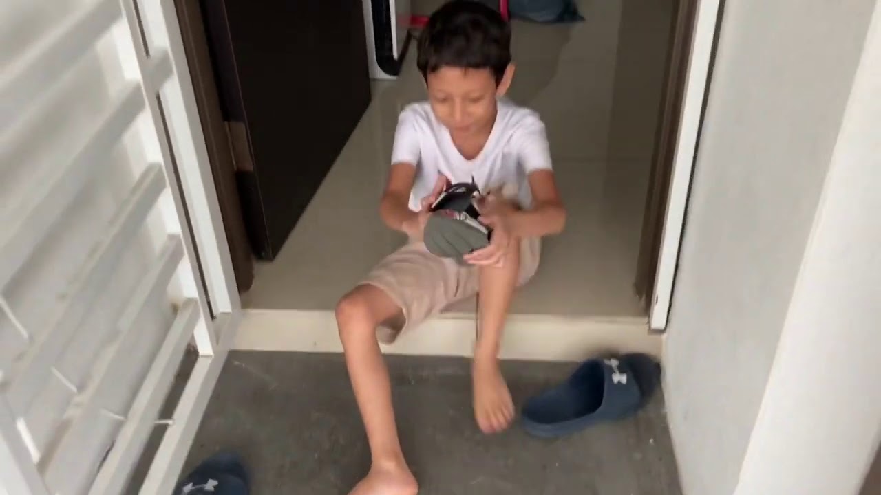 Crossfit kid. Melentur buluh... - YouTube