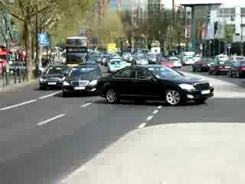 Berlin Police security convoy and Escort of the german President  - Mercedes luxury