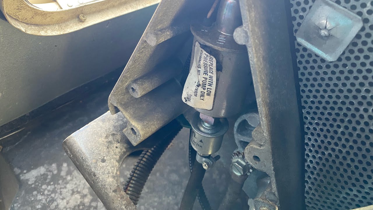 Fuel Filter Replacement on Onan Generator - YouTube