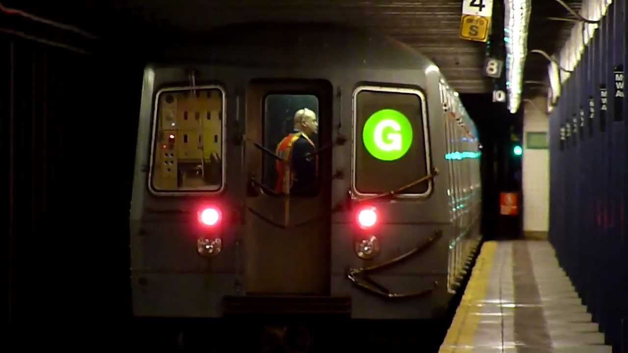 R68A G train at Myrtle - Willoughby Avenues - YouTube