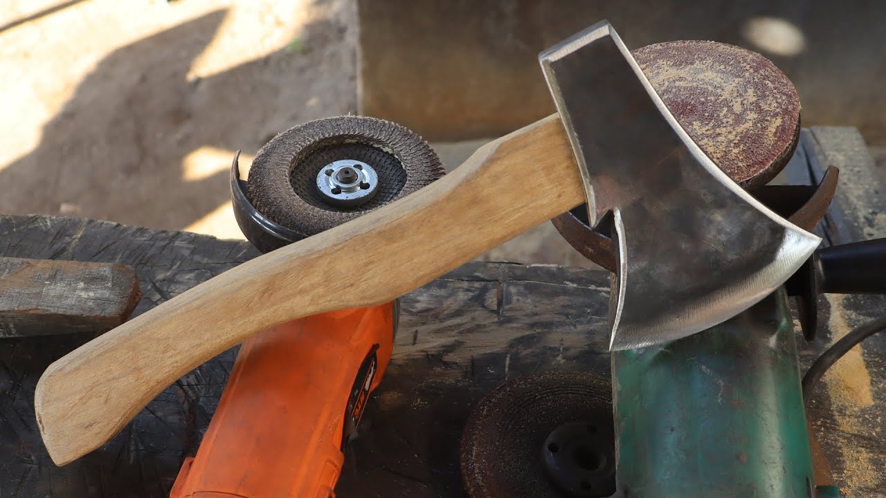 Blacksmithing - Forging An Axe From Leaf Spring - YouTube