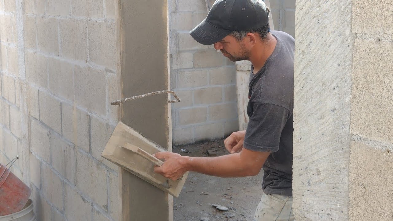 como repellar o enlucir el marco de una puerta - YouTube