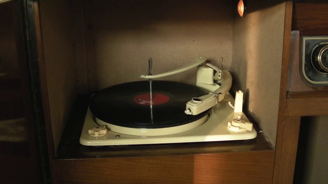 Bush RG66 Radiogram Pt4 - YouTube