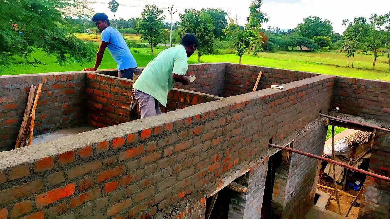 Roof level construction beautiful | house roof level brick- using by ...