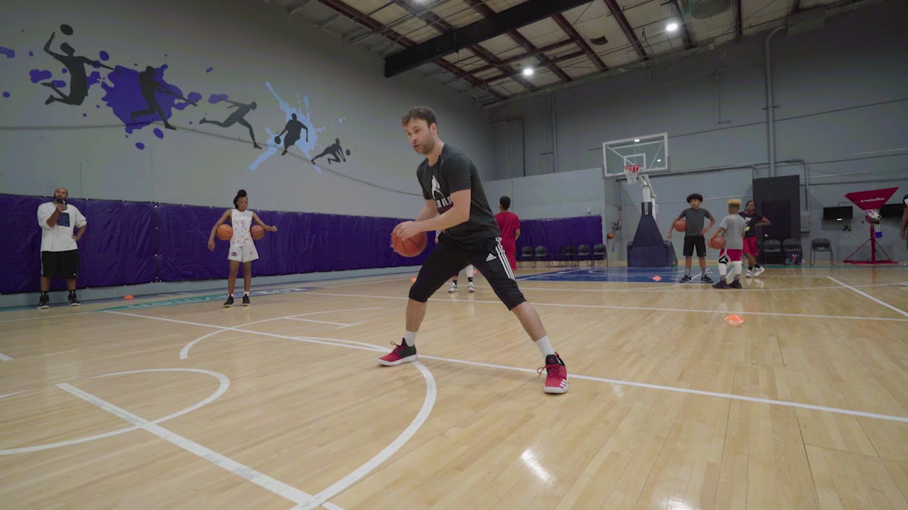 Tyler Relph Clinic: Between The Legs Dribbling - YouTube