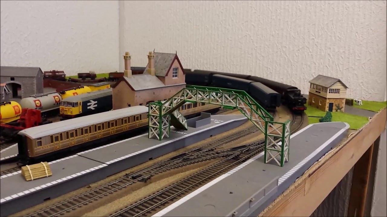 Mainline 37085 BR Ex GWR 0-6-0 Class 57XX Pannier Tank Loco No. 5768 ...