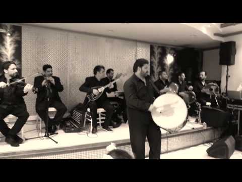 MEHMET  YAKAR.(oldumu yar,kına gecesinde misafirleri coşturdu)