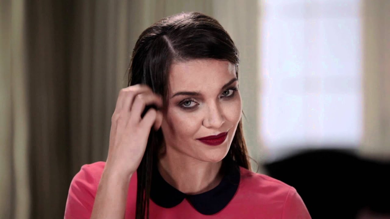 Wella Fashion Capitals: Paris Glossy Chic - YouTube