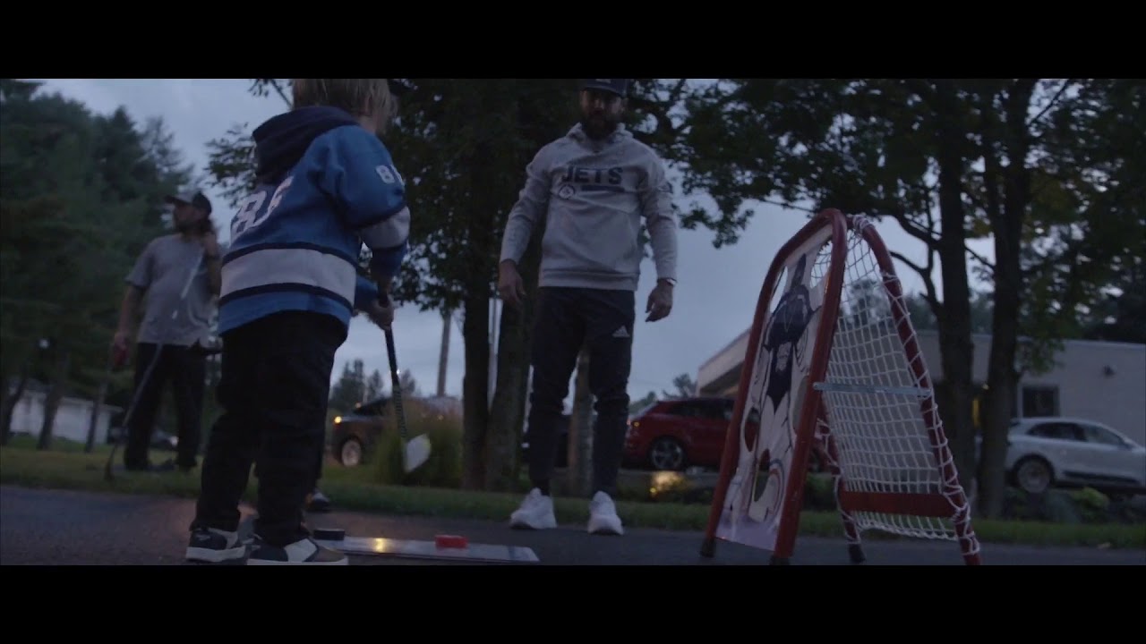 Crazy Puck - YouTube