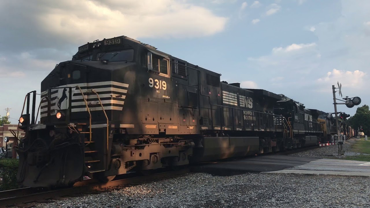 NS 9319 Leads NS 118 Thru Norcross, GA 7/11/2018 - YouTube