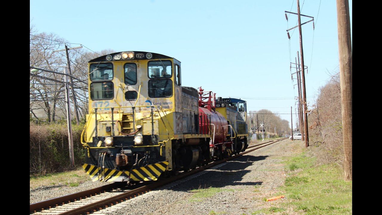 LIRR #172/#171 Towing a Fire Tank Car East - YouTube