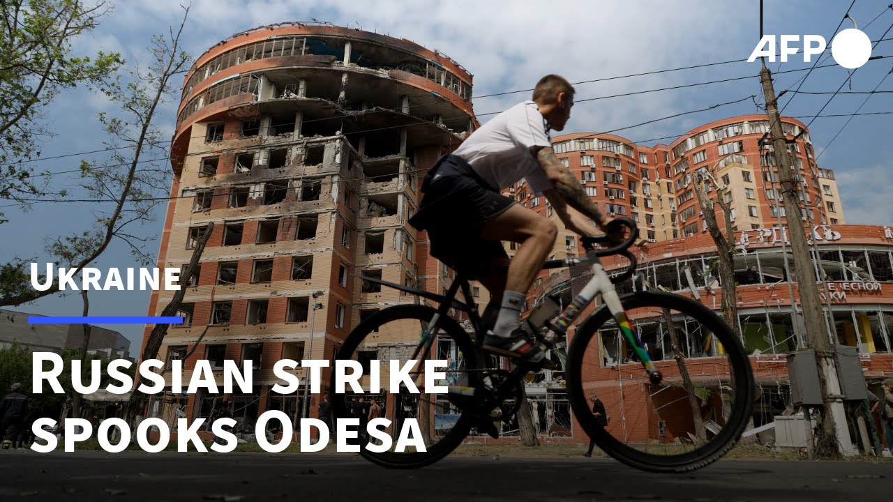 'They don't let us breathe': Russian strike spooks Ukraine's Odesa | AFP - YouTube