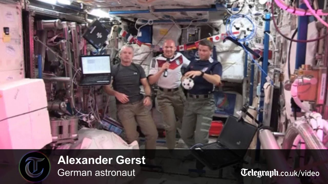 World Cup 2014: astronauts play football on board ISS - YouTube