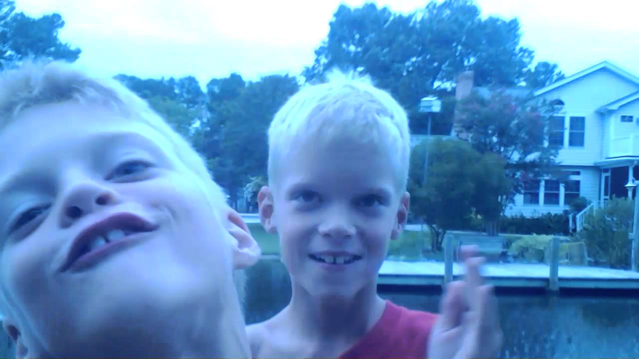 3 ways to settle two brothers fighting - YouTube