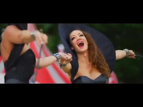 Give Me Your Heart 🎧