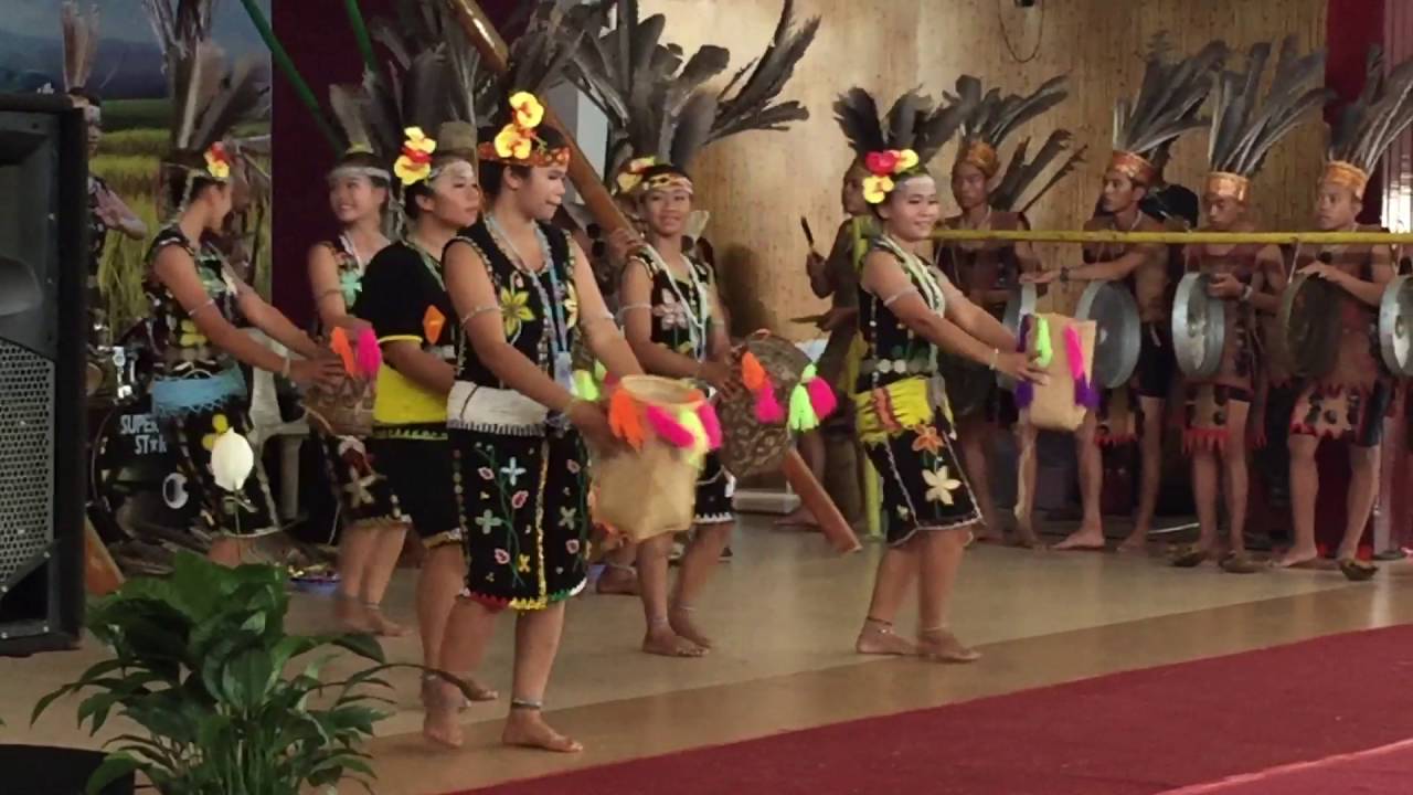 Real Murut Traditional dance - YouTube