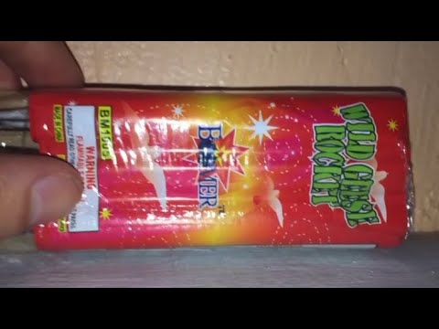WILD GEESE ROCKETS BY BOOMER FIREWORKS - YouTube