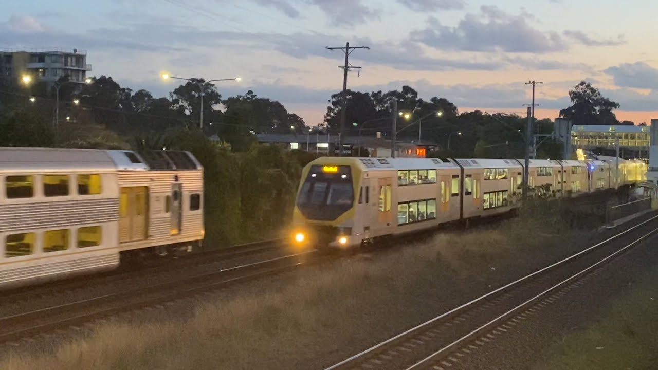 Millennium M Set Passing A K Set At Leumeah - YouTube