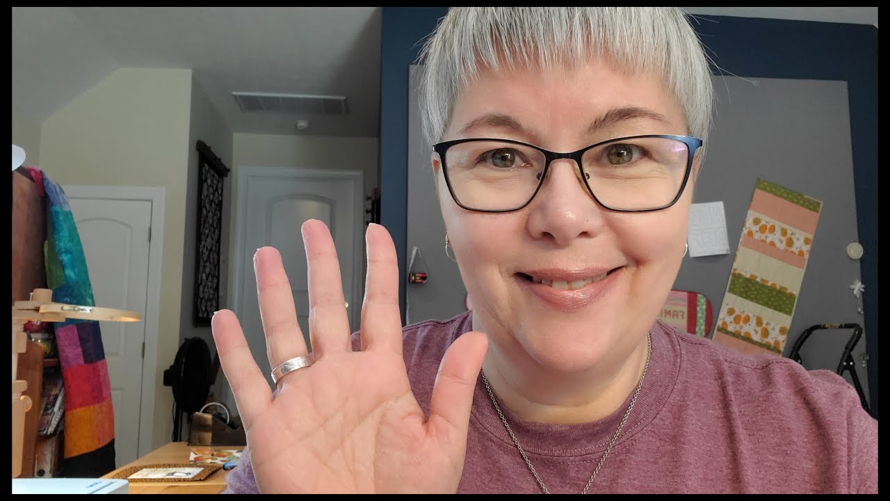 I'm back, let's catch up.......and I miss Creative Crew...where is ...