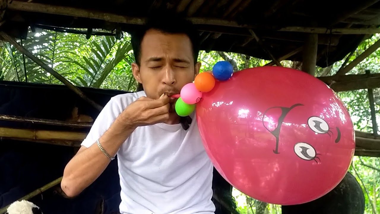 BALON MELETUS,TIUP BALON WARNA WARNI SAMPE MELETUS - YouTube