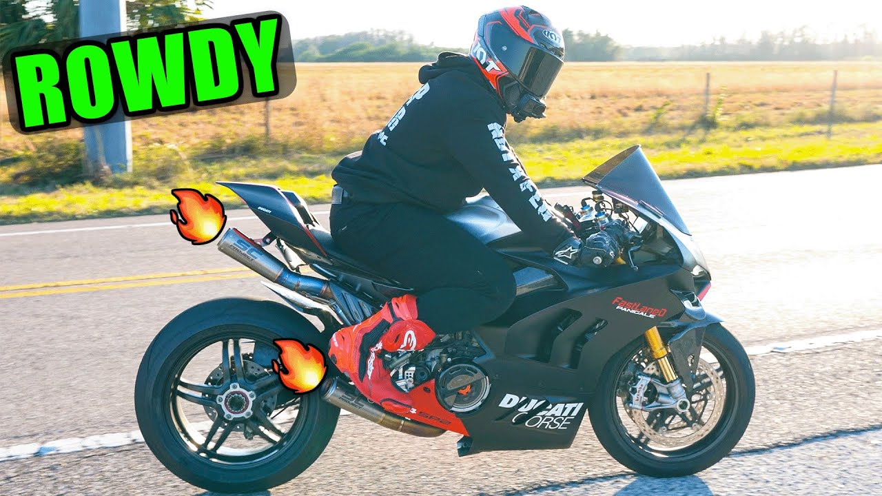 FIRST RIDE With INSANELY LOUD MotoGP Exhaust On Panigale V4 SP2 😅| SC ...