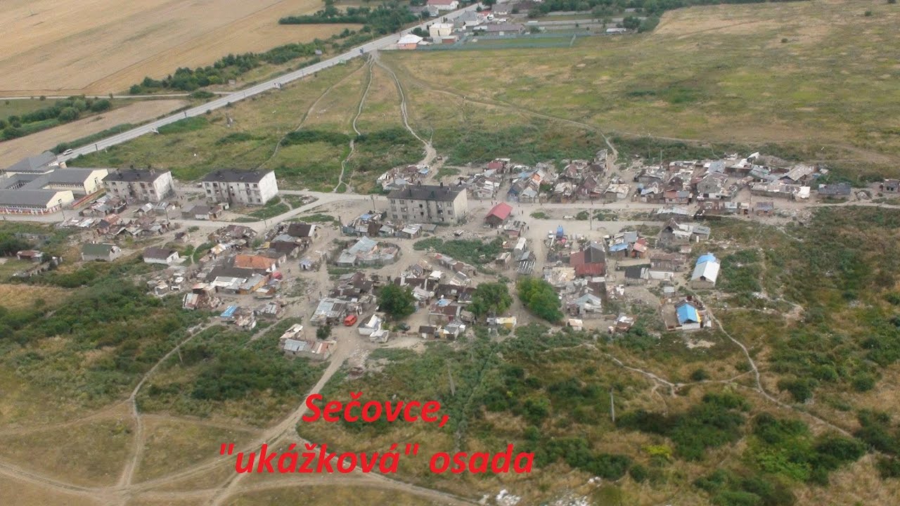 Sečovce, Hábeš - Gipsy part of the city / Sečovce, Hábeš - Rómska ...